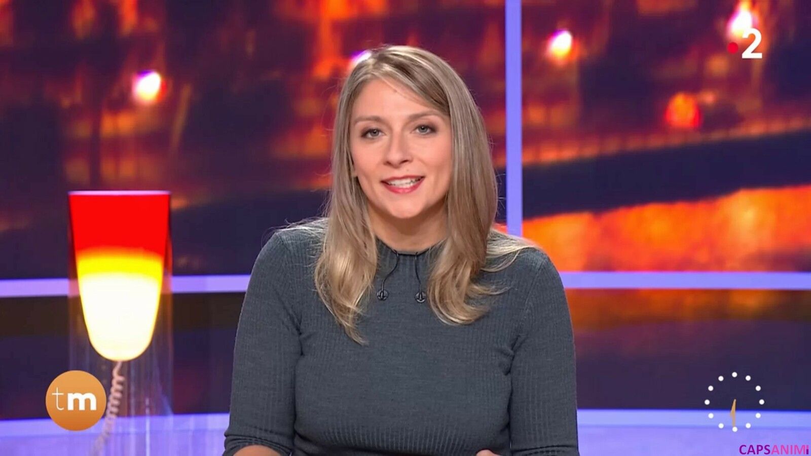 Lucie Chaumette - Télématin (France 2) - Lundi 3 Janvier 2024 - Les ...